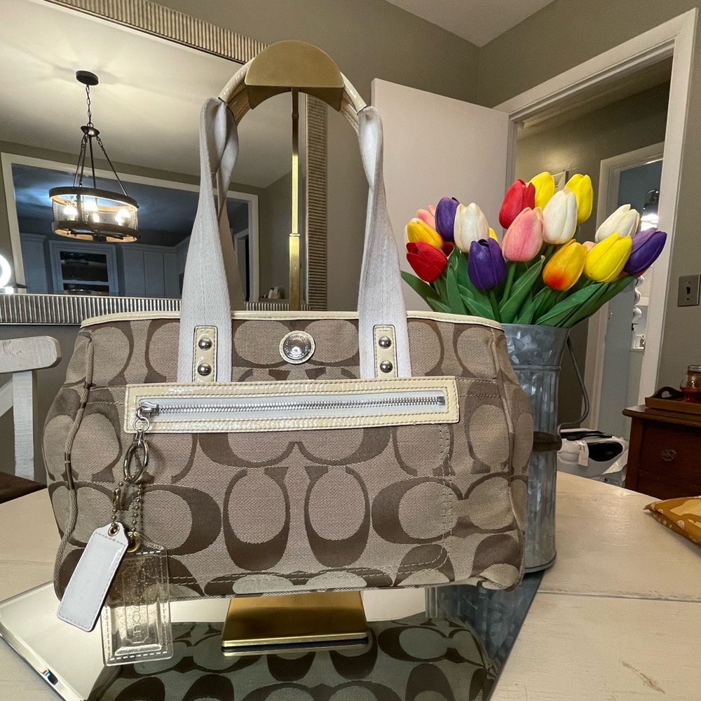 Coach Daisy Shoulder Bag - Gem